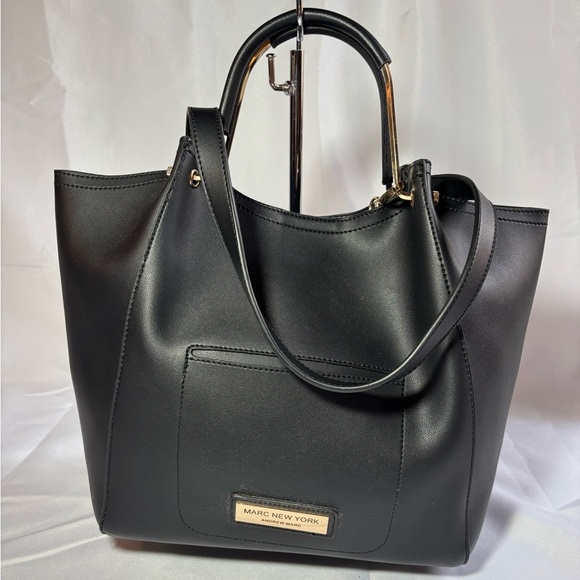 Marc New York Andrew Marc | Bags | Marc New York Andrew Marc Black ...